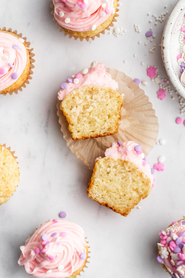 Mini Cupcakes - Cute, Moist & Perfect for Any Occasion