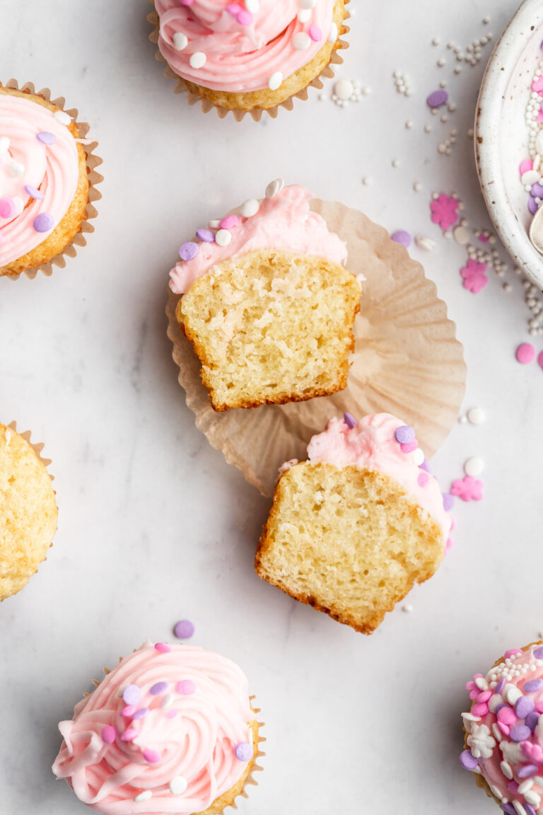 Mini Cupcakes - Cute, Moist & Perfect for Any Occasion